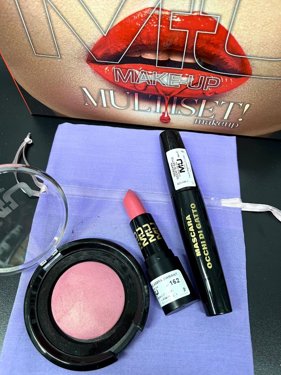 Kit come in foto + sacchetto MU MAKE UP 🇮🇹💣 ️ OFFERTISSIMA 🥳💣 - Team ...